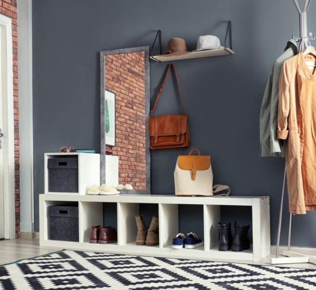 10 decorating tips to relook the entrance without ruining it