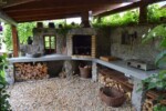 Create a great Outdoor Kitchen Decor in Few Steps