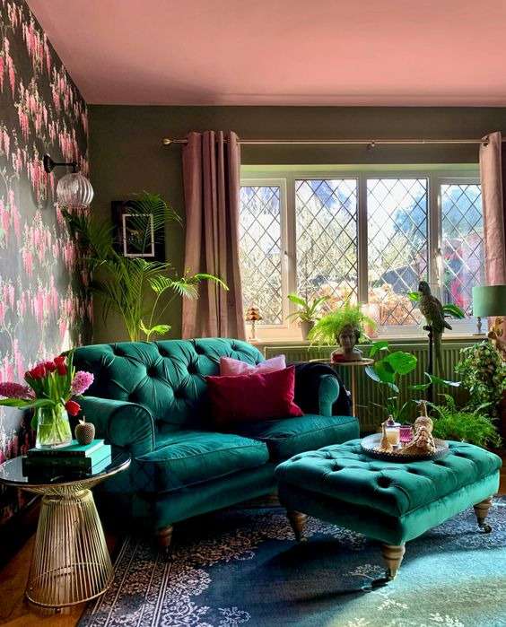 How to Infuse Your Decor with Maximalist Furniture - ScDecorum
