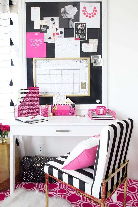 An amazing Craft Room Decoration to Unleash Your Creativity