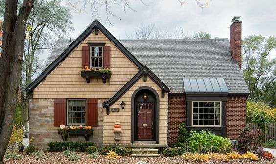 The Allure of Farmhouse Exterior Design: The Perfect way - ScDecorum