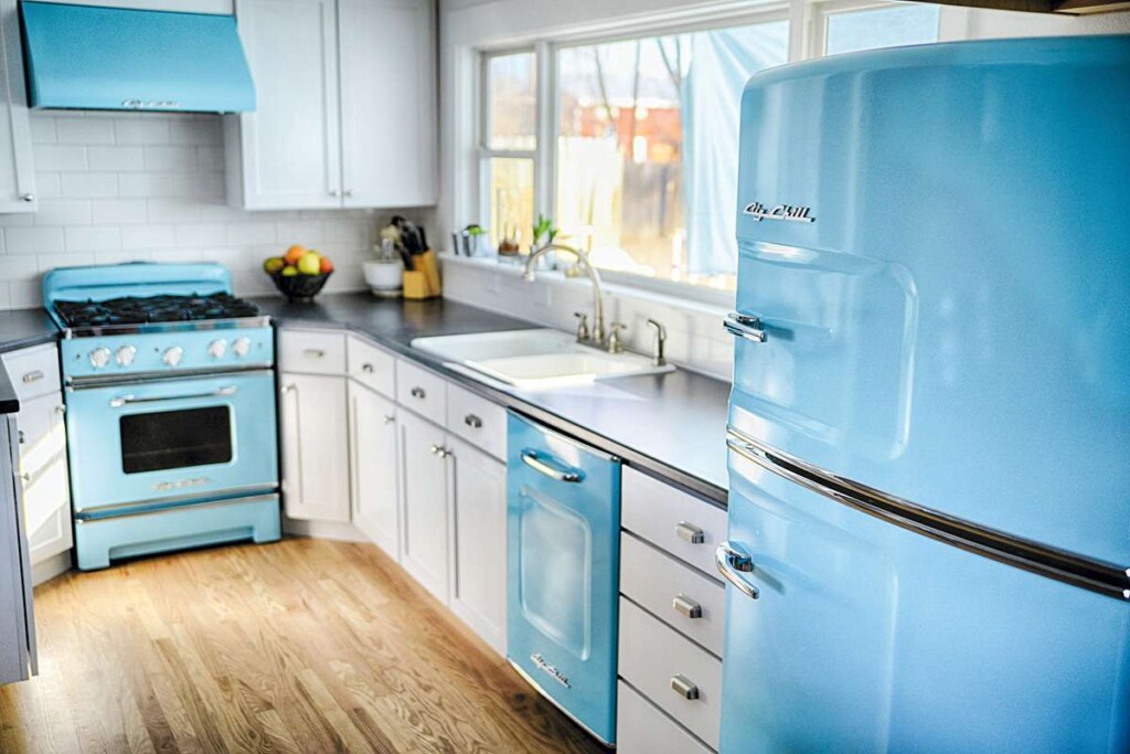 How to Pick the Right Color of Kitchen Appliances?