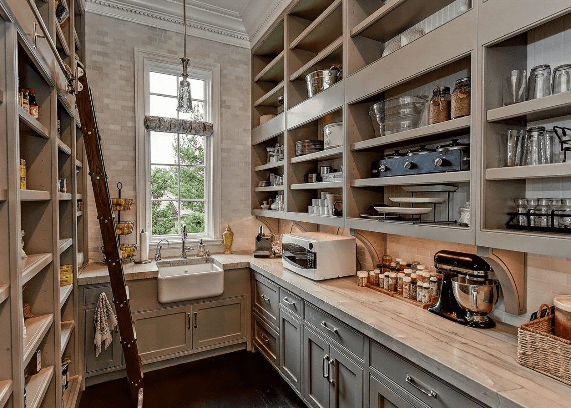 13 Farmhouse Pantry Ideas: Learn How To Organize Your Kitchen In Style
